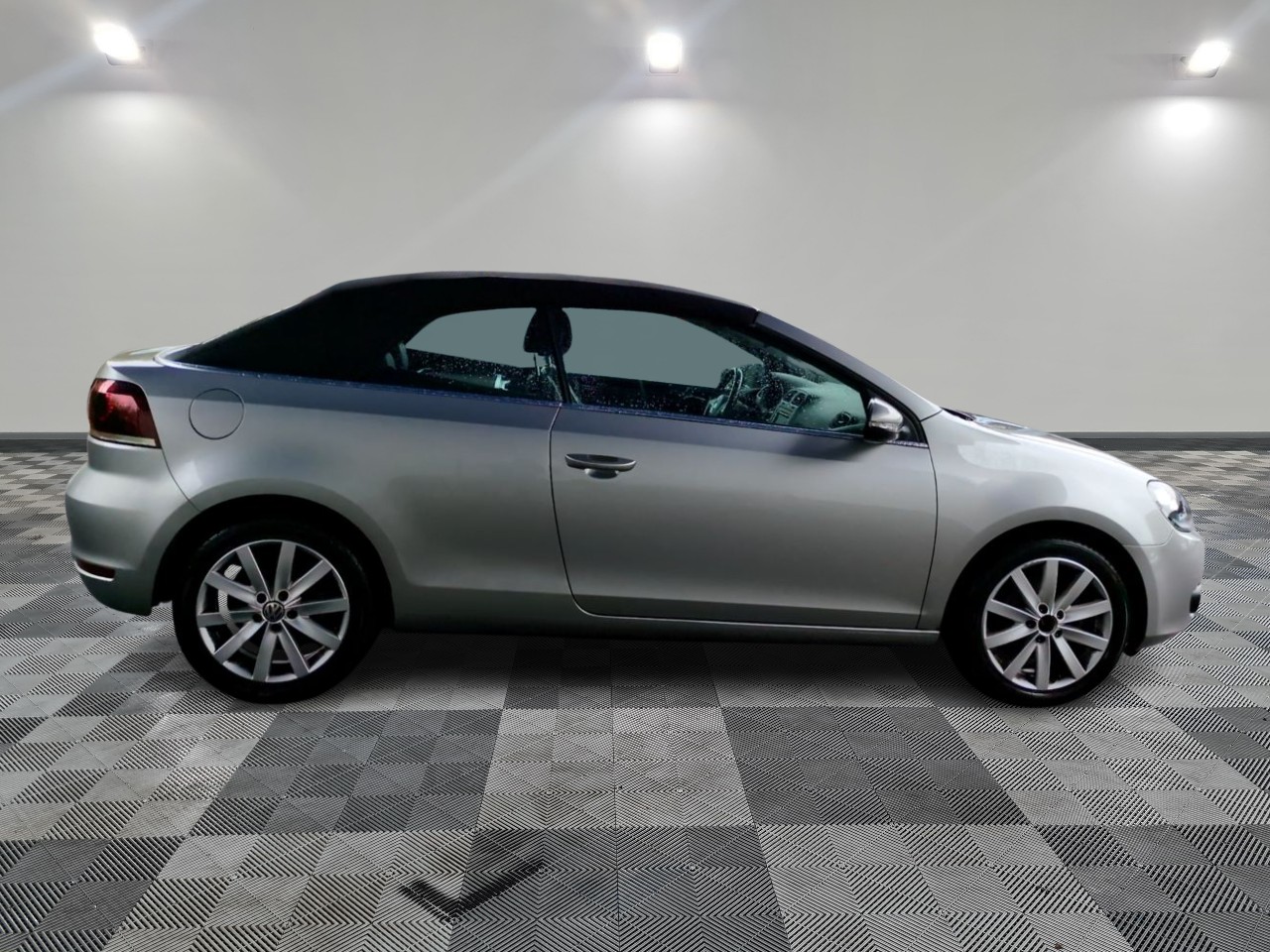 VOLKSWAGEN GOLF CABRIOLET - GOLF CABRIOLET 1.6 TDI 105 FAP CARAT ...