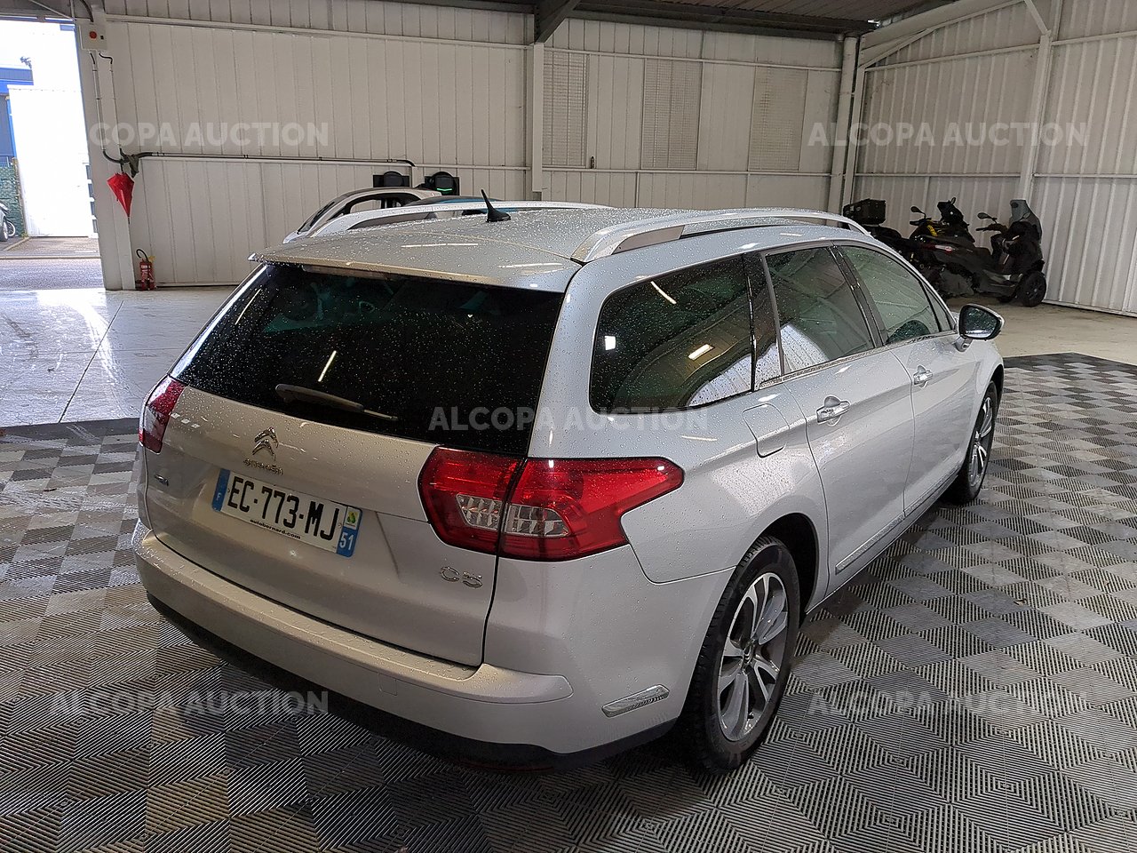 CITROEN C5 TOURER BUSINESS - C5 TOURER BLUEHDI 150 S&S MILLENIUM ...